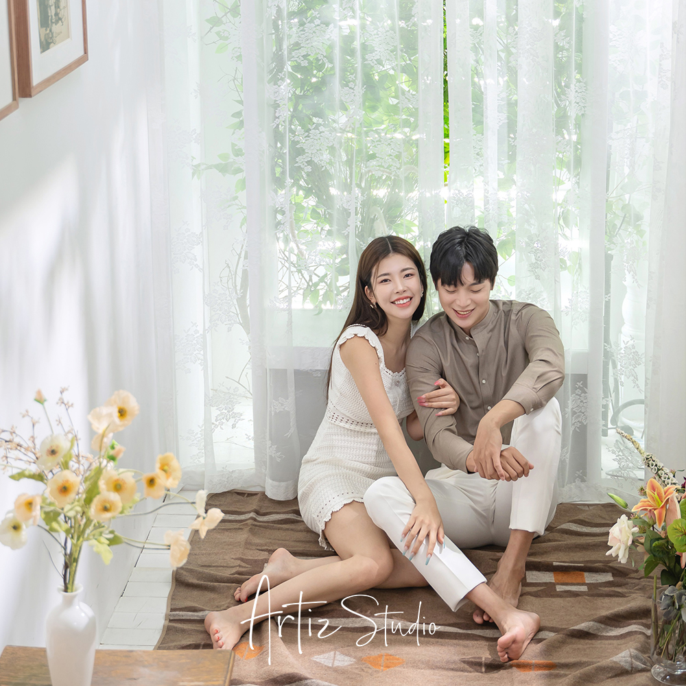 Hitcheed - Wedding Wonderland RSVP