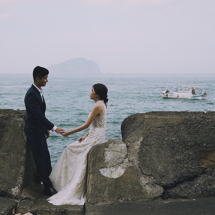 Hitcheed - Wedding Wonderland RSVP